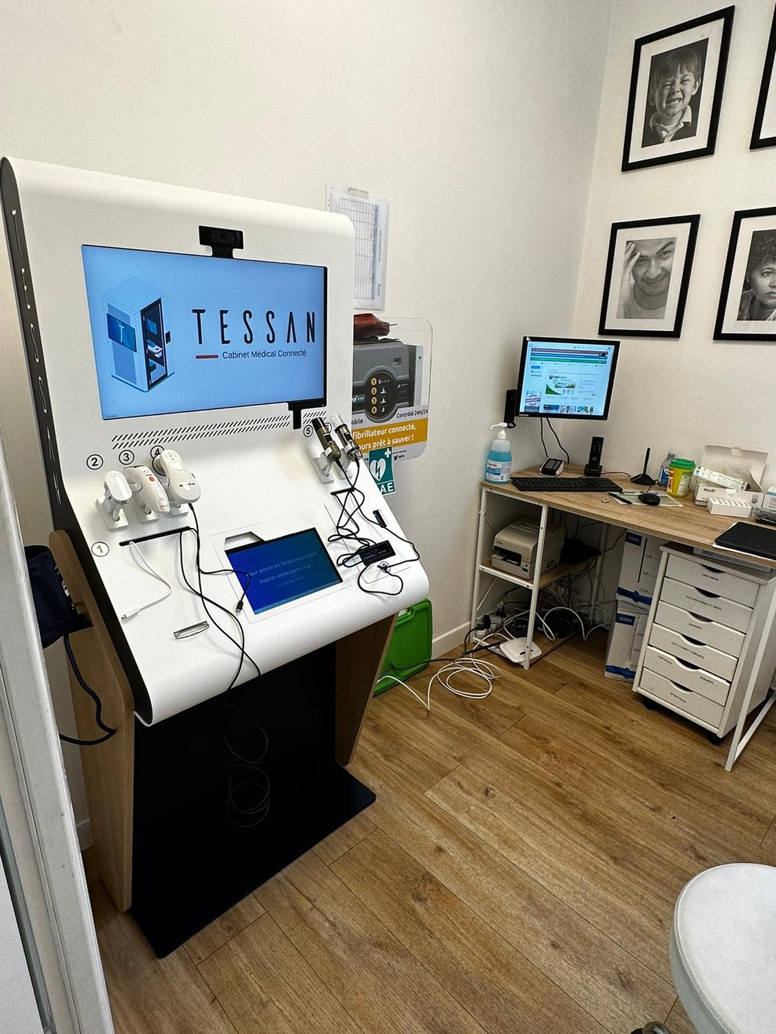 La borne de téléconsultation | Tessan